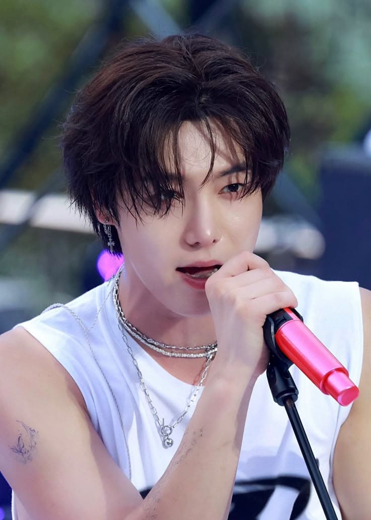 ATEEZ Quiz - Test Your Knowledge | KpopQuiz